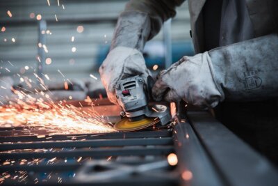 10 Types of Angle Grinder Accidents and How to Avoid Them